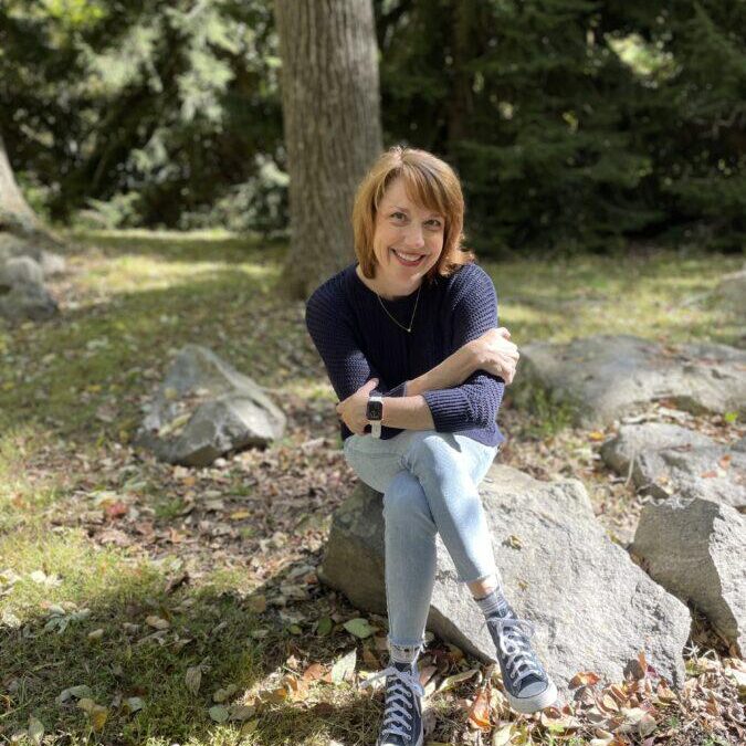 Stephanie Phillips Dazzles With Album "Carousel of Hope" | Music Arena Gh